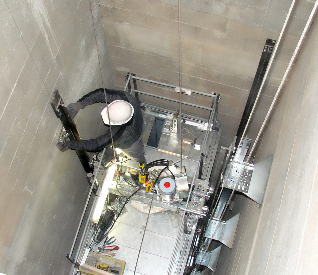 Elevator sector: FIXATOR products for work at height